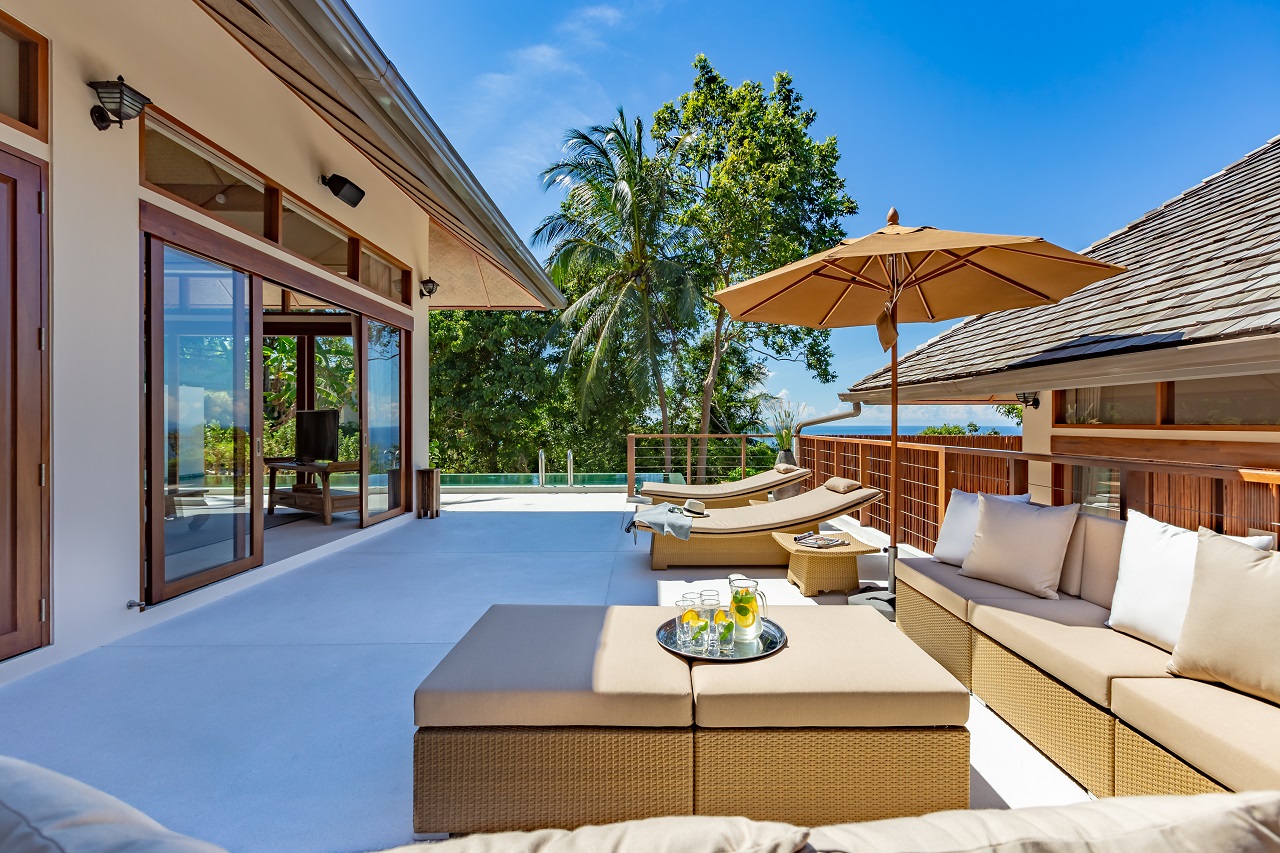 Luxury 4 bedroom modern villa with sunset and seaviews, private ...